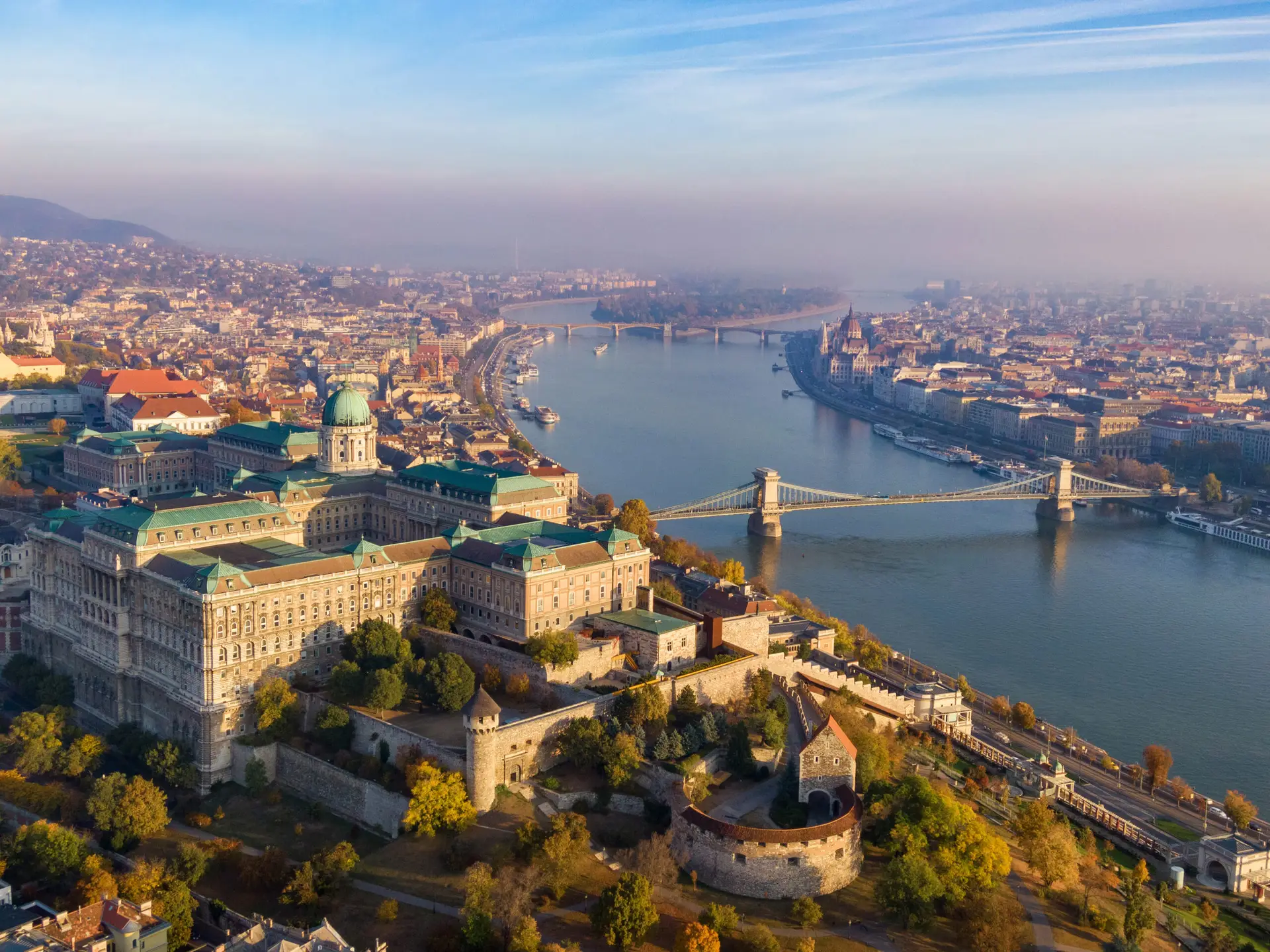 Budai Vár - HovaMenjünk